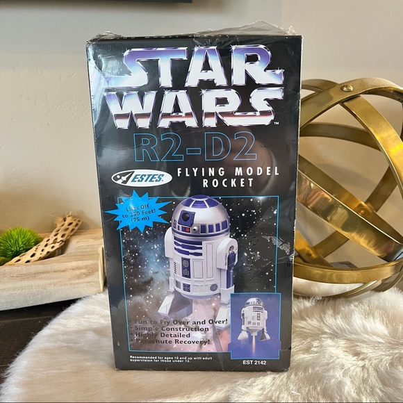 Other | New Sealed Star Wars R2d2 Flying Model Rocket Vintage Lift Off ...